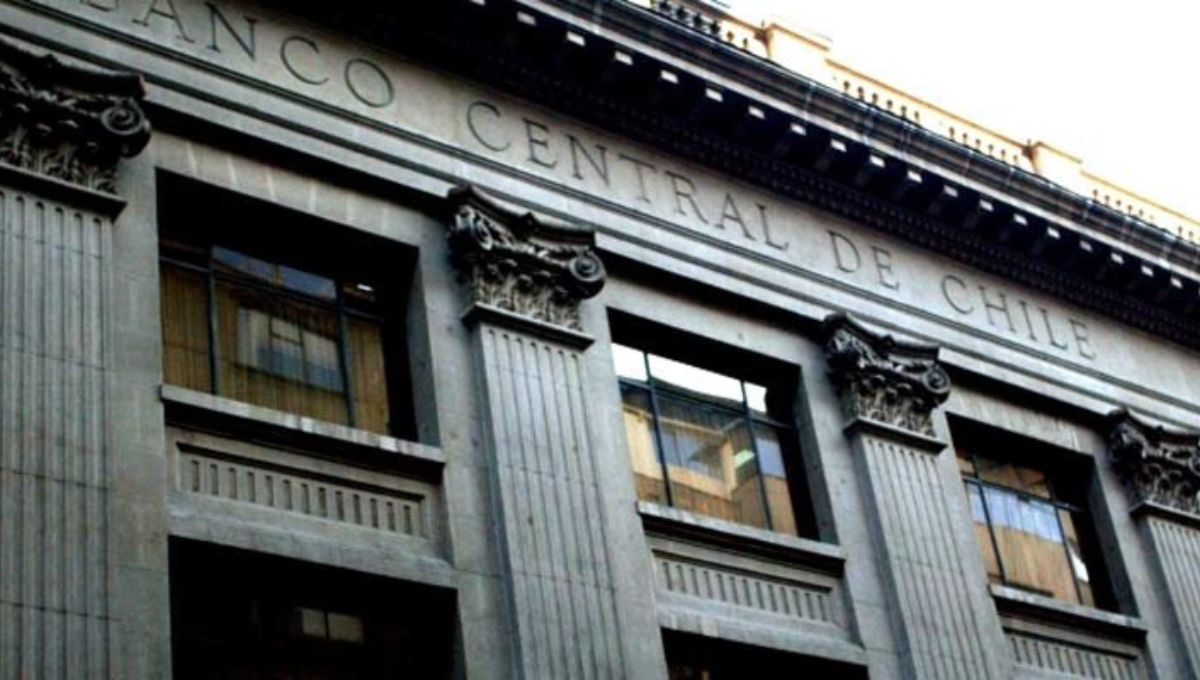 Banco Central mantiene la tasa de interés en 5% ante incertidumbre global - Radio Favorita
