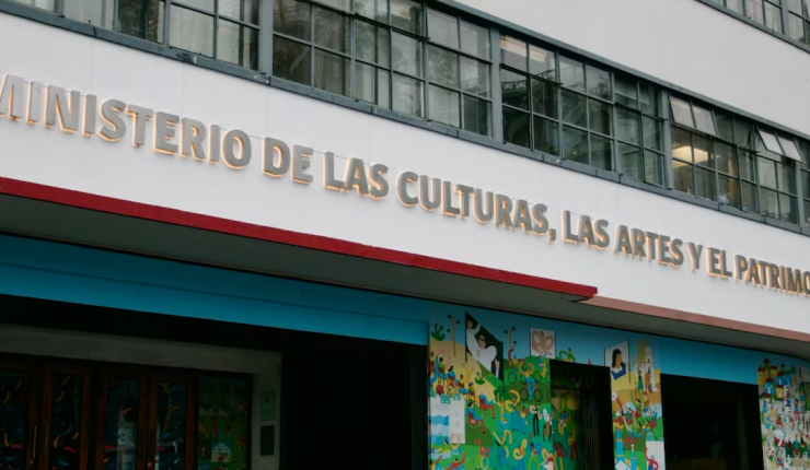 Premios Literarios 2025: 25 autores y autoras reciben más de $180 ...